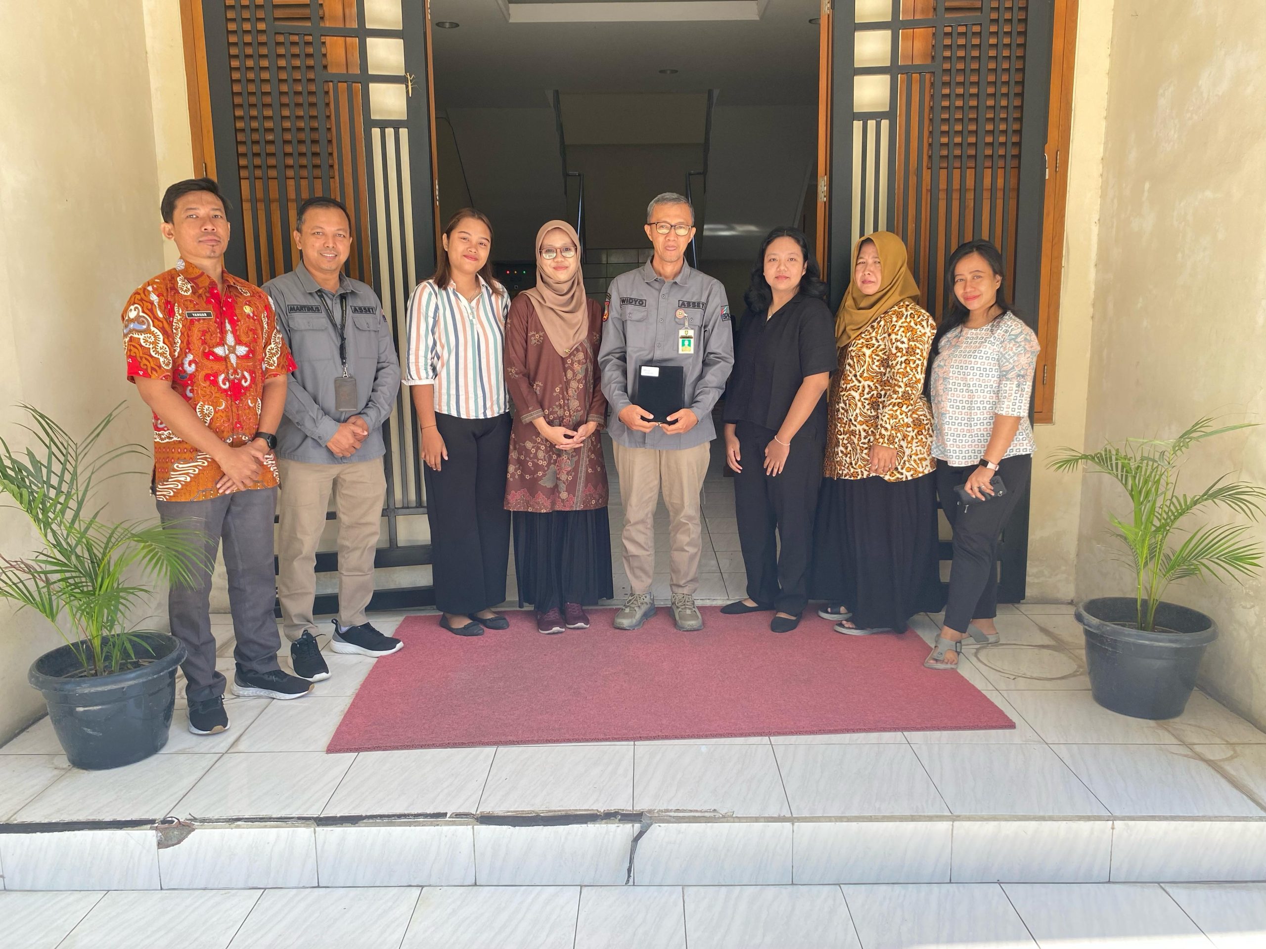 MAHASISWA MAGANG UNIVERSITAS SLAMET RIYADI SURAKARTA BERKONTRIBUSI ...